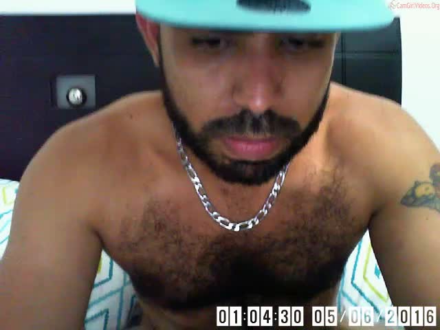 Hairy Daddy Jerks Big Cock